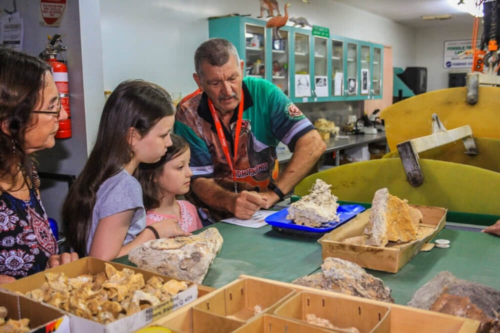 Drive North Queensland | Overlanders Way